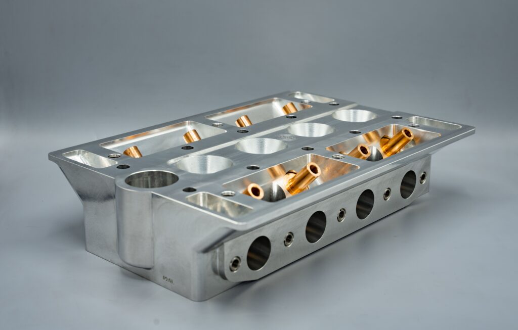 RILEY 9 STD CYLINDER HEAD - FULLY ASSEMBLED - Harding Autos