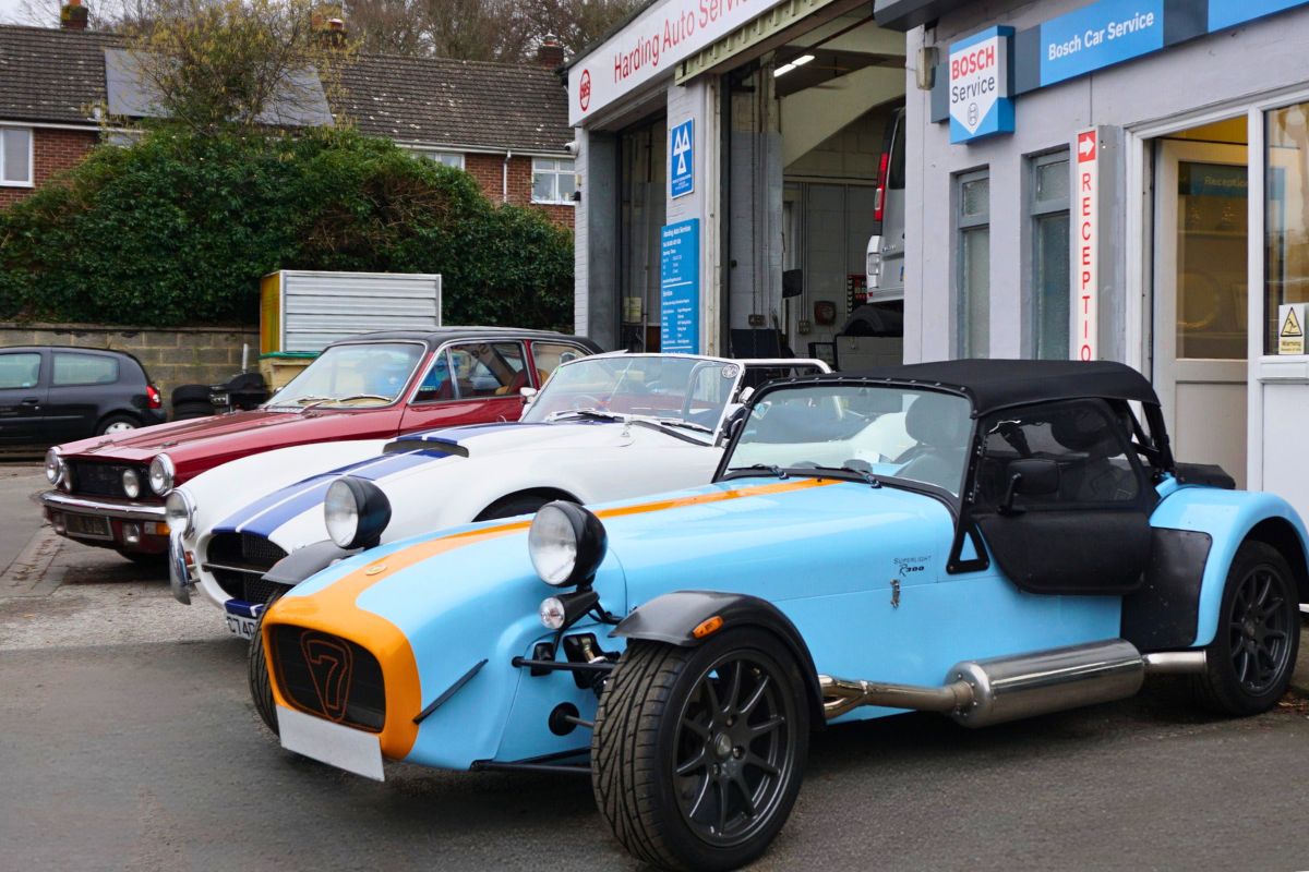 Classic Car Restoration & Repairs in Woking - Vintage Car Specialists